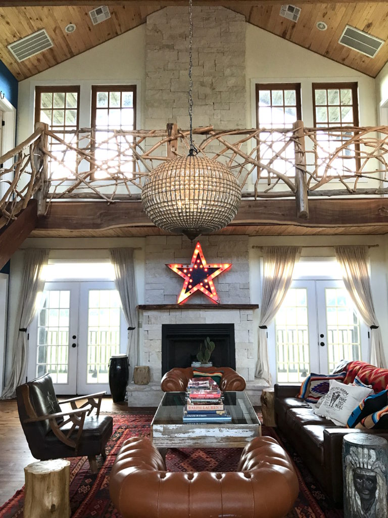 Summer of Style | Weekend in Round Top - Hi Sugarplum!