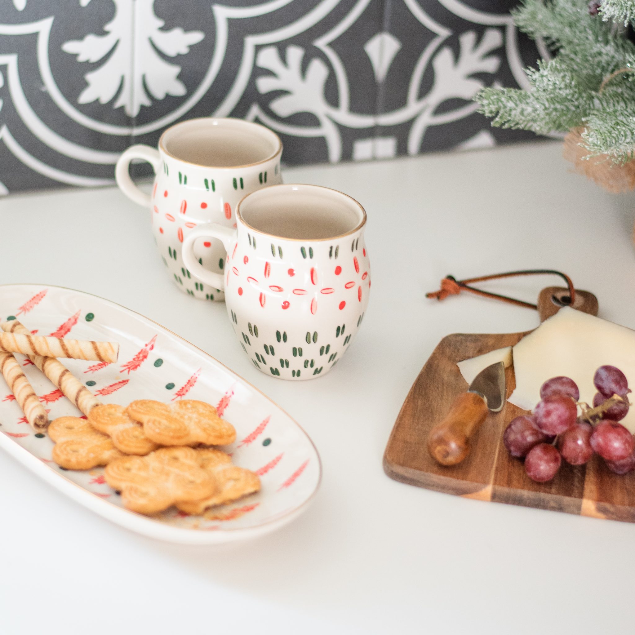 Sugarplum Gift Guide | For The Home & Hostess - Hi Sugarplum!